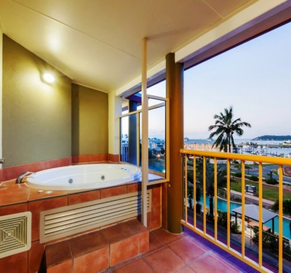 One Bedroom Bay View Balcony Spa Apartment | Boathaven Resort | at Hotels